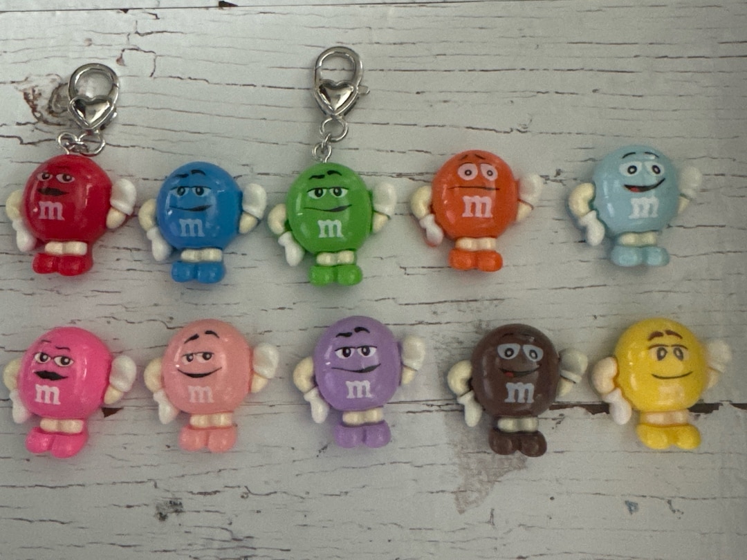 Cartoon M&M Zipper Pull, 2D MM Bean Charm, Resin Bean Zipper Pull ...