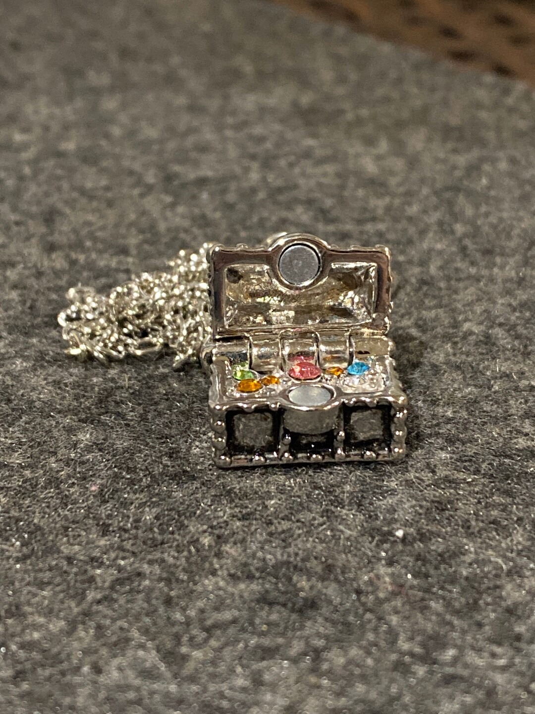 Treasure Chest Necklace, Silver Jewelry, Shiny Jewelry, Magnetic ...