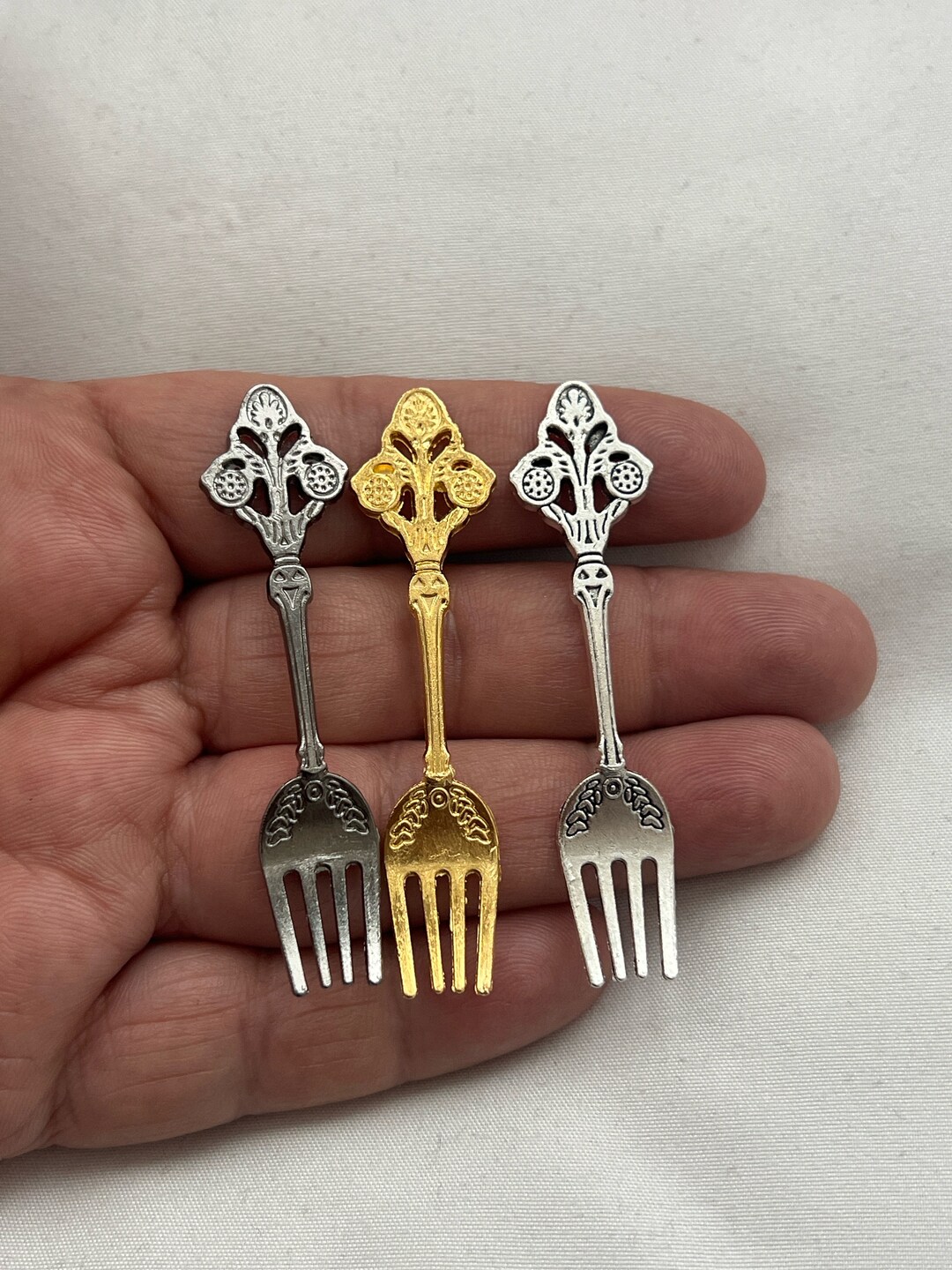 Silver Fork Charms, Ornate Silver Fork Charm, Charm, Detail Fork Charm ...