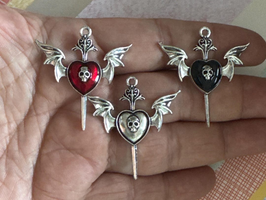 Gothic Winged Skull Charm: Punk Jewelry Pendant (39x37 Mm) - Etsy