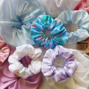 Scrunchie Sewing Pattern for Multiple Sizes, Full Color Step-by-step ...