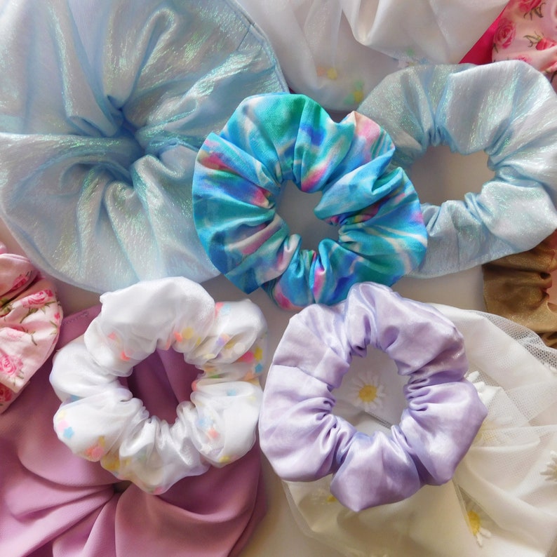 Scrunchie Sewing Pattern for Multiple Sizes, Full Color Step-by-step ...