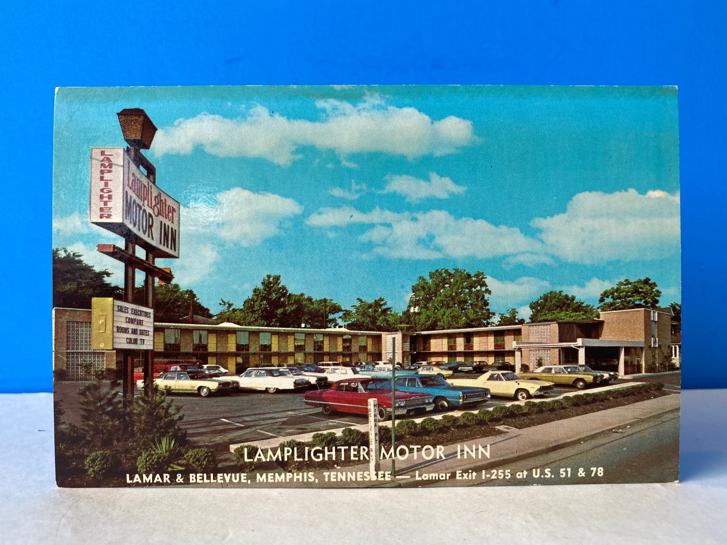 Lamplighter Motor Inn Postcard - Etsy