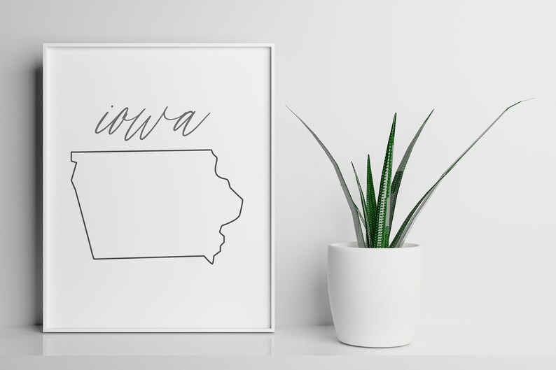 Iowa State Printable Wall Art Printable Iowa Outline Map - Etsy