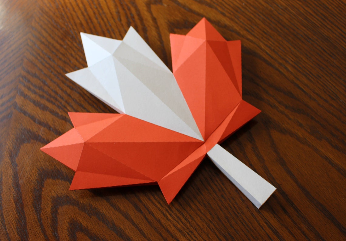 Canadian Maple Leaf Papercraft - Printable DIY Pdf Template, Canada 150 ...