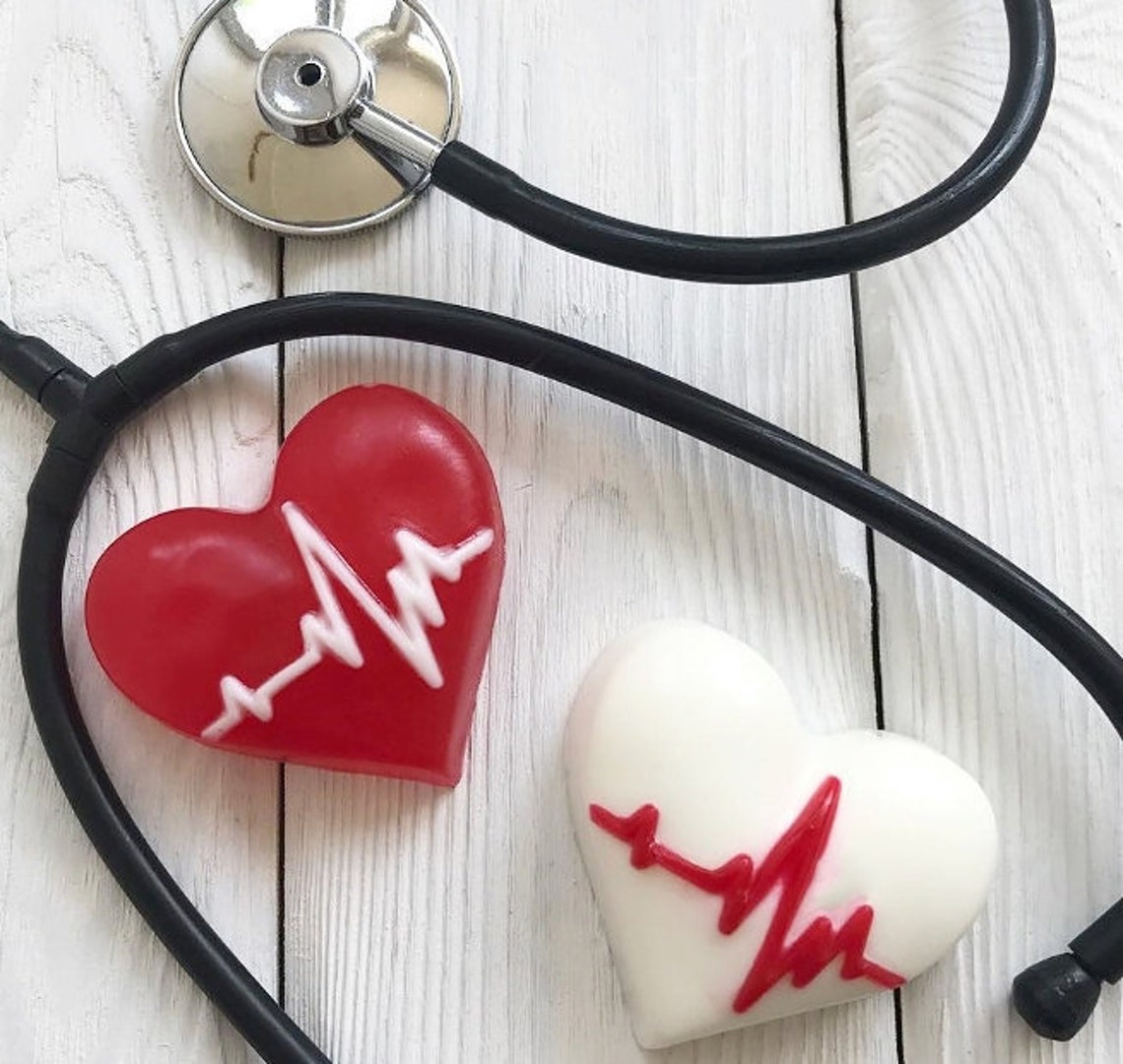 5 Heart Soaps-cardiogram Soap-medical Gift Soap-doctor - Etsy