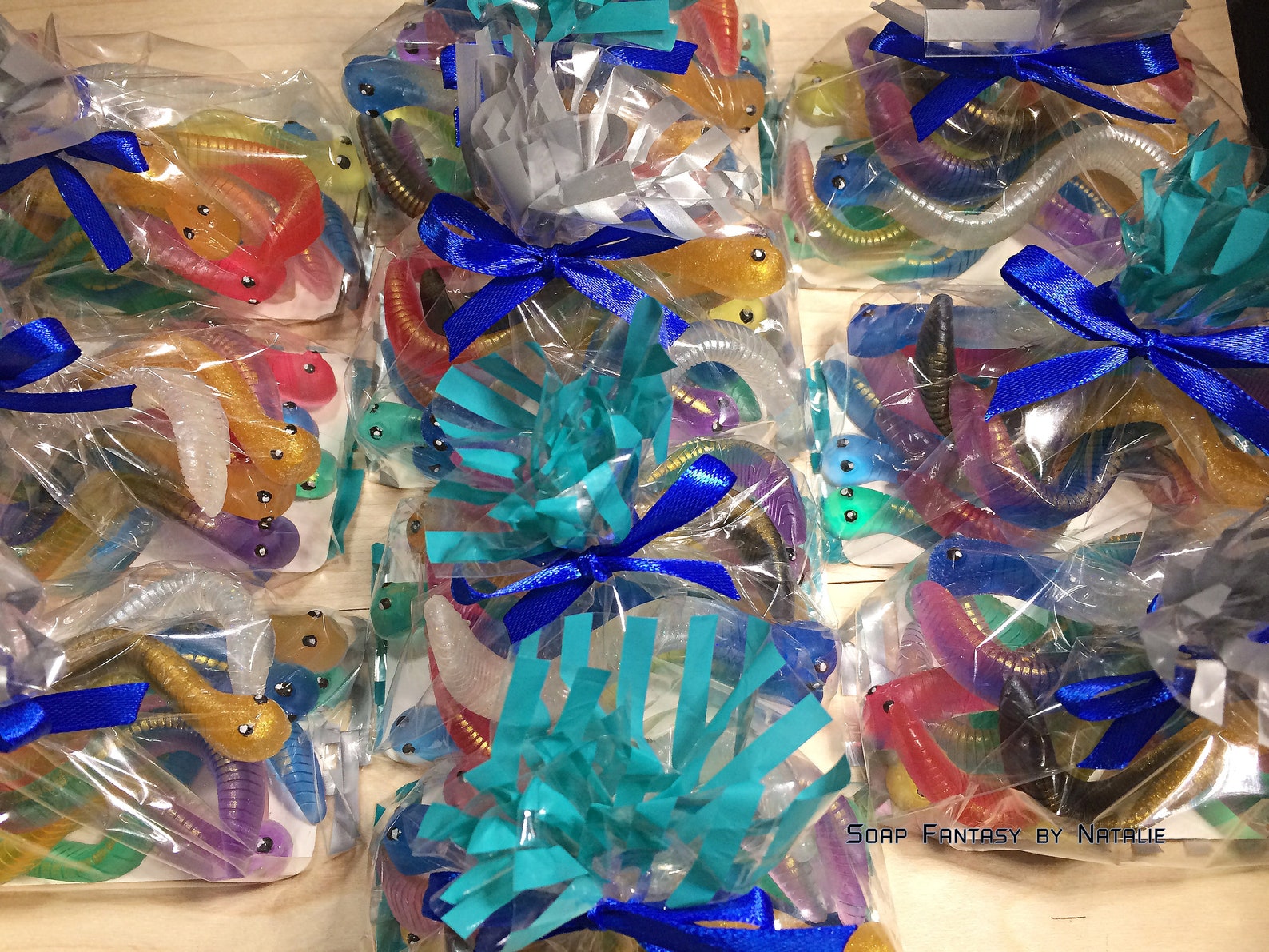 10 Gummy Worm Soaps-fake Candy Soap-gummi Worm Soap-food - Etsy