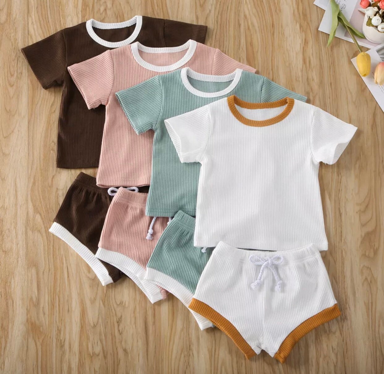 Embroidered ribbed short and tee set | Etsy