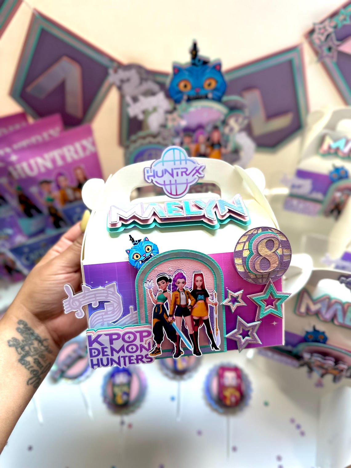 Kpop Demon Hunters Gable Favor Boxes, Personalized Party Decor Kpop ...