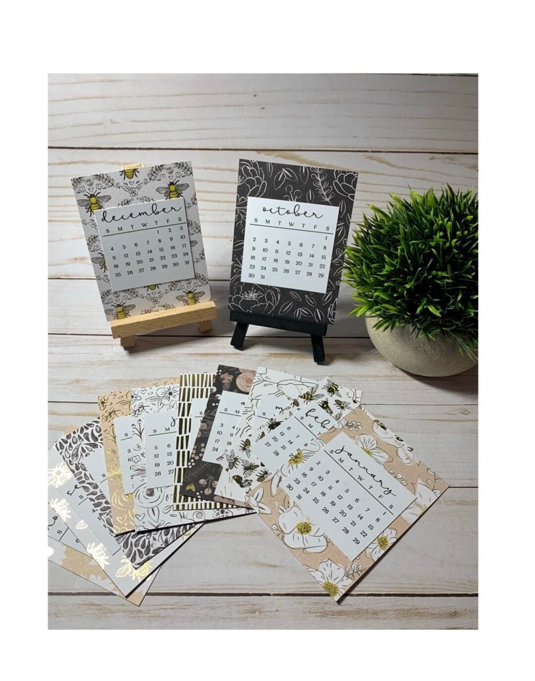 2026 MINI Calendar With Stand, Desk Calendar, Bumblebee Calendar ...