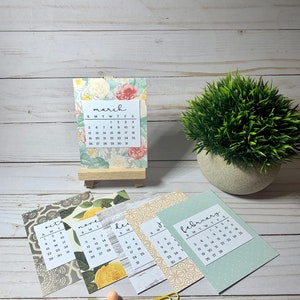 Small Desk Calendar, 2025-2026 MINI Calendar Cards and Stand, 2025 ...