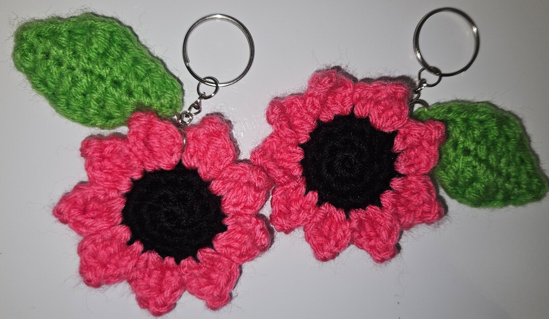 Pink Flower Keychain - Crochet - Etsy