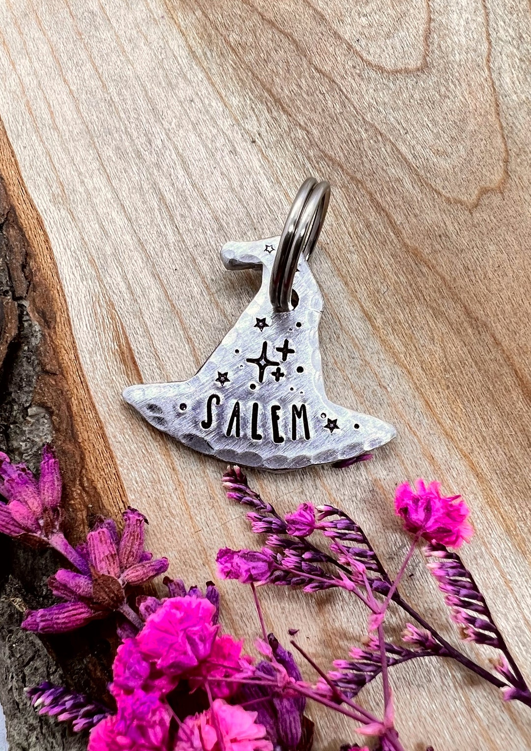 Small Witch Hat Shaped Pet Tag: Witches Hat Design, Halloween ...