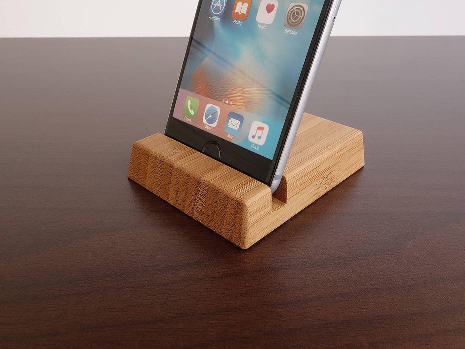 Bamboo iPhone Stand. Wood iPhone 6 7 8 X 11 SE XR - Samsung Xiaomi LG ...