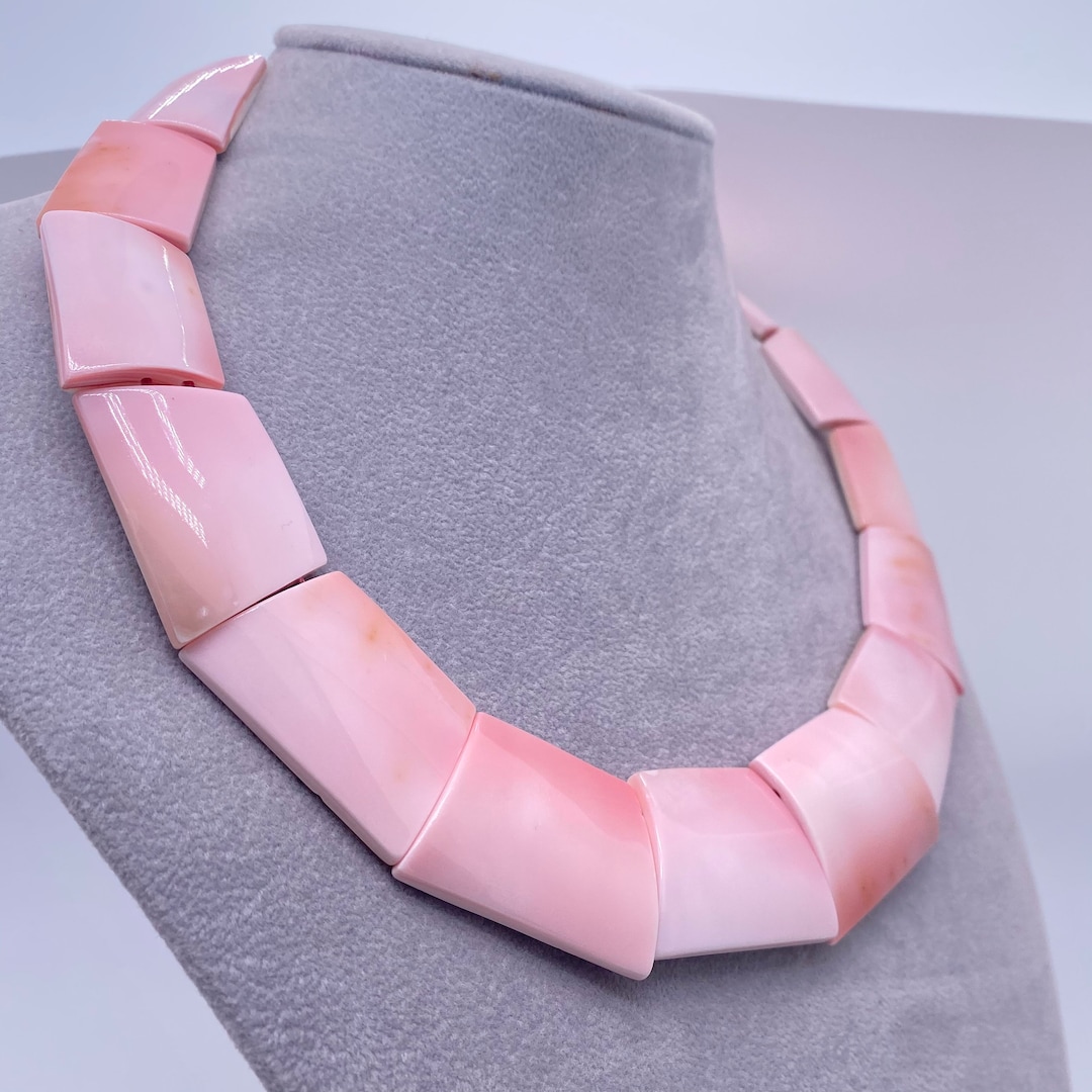Pink Conch Shell Parallelogram & Trapezoid Necklace - Etsy