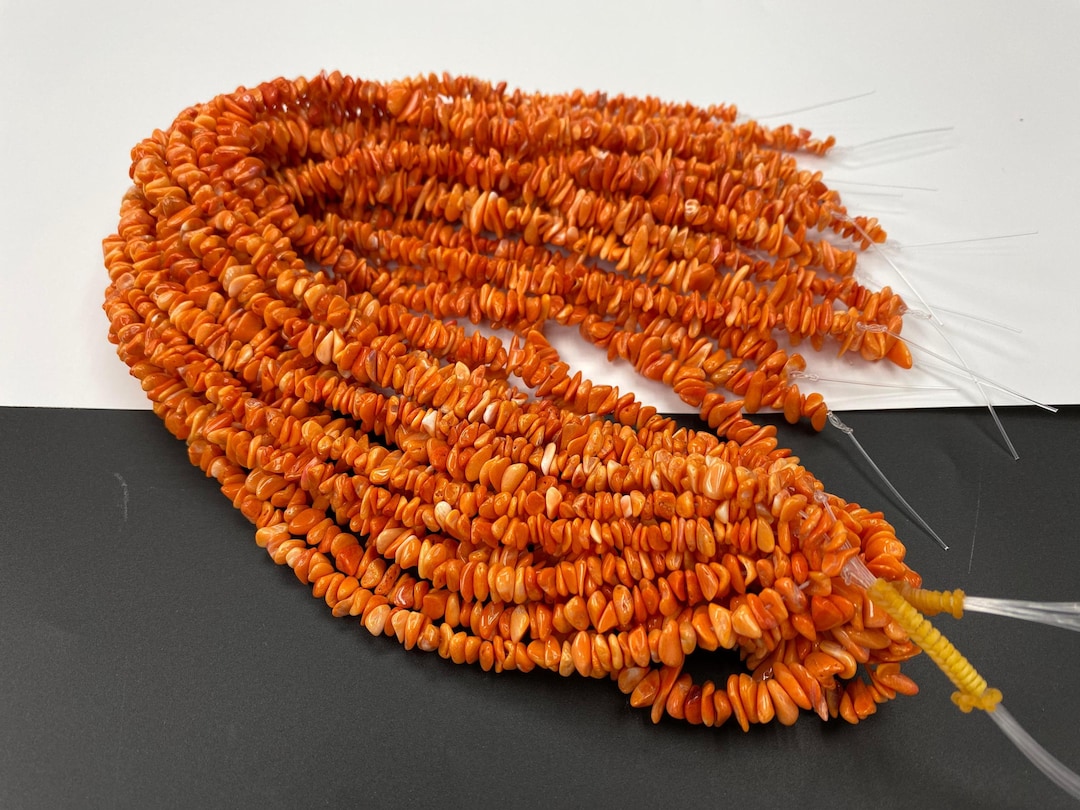 High Quality Orange Spiny Oyster Shell Irregular Chip Beads Strand 16 ...