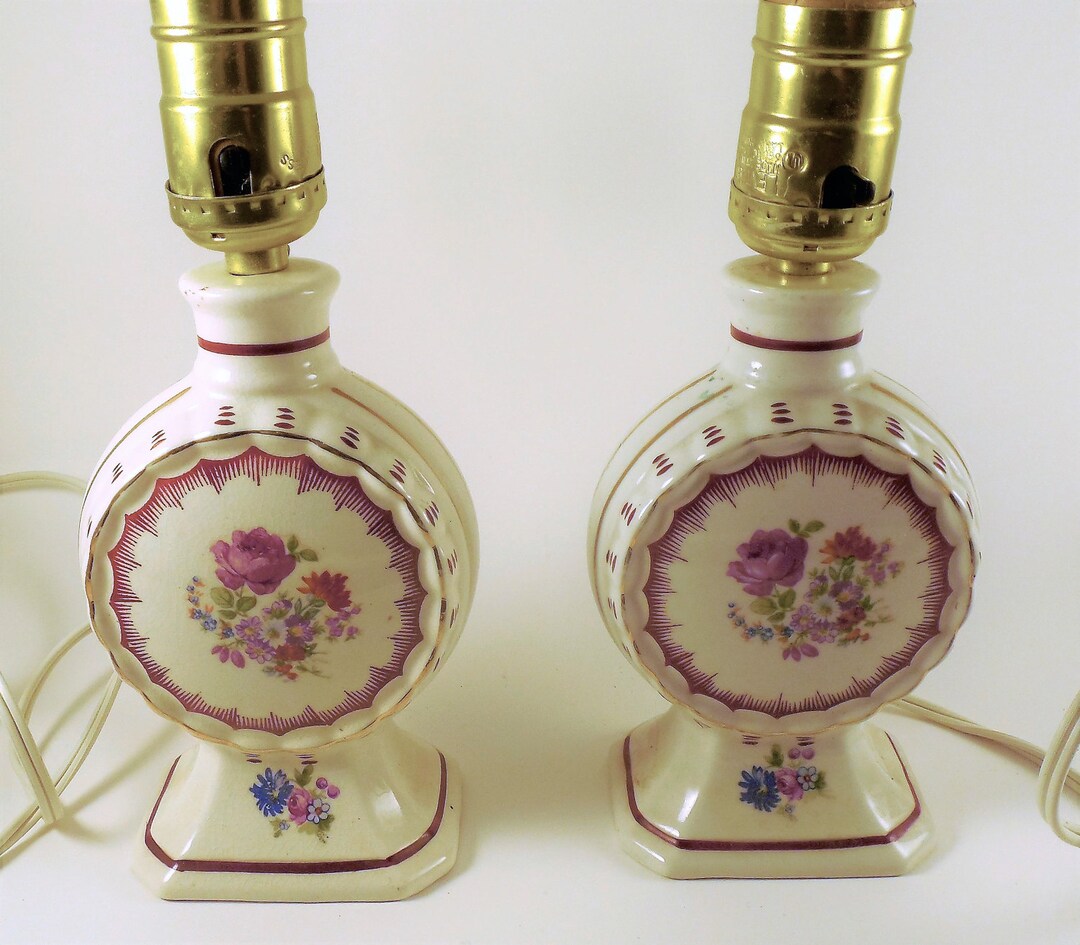 Pair of Vintage Seyei Toki Floral Lamps Made in Japan - Etsy