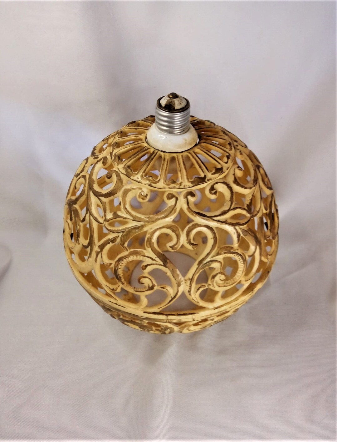 Unique Vintage Hard Retro Plastic Screw in Light Fixture Globe MCM - Etsy