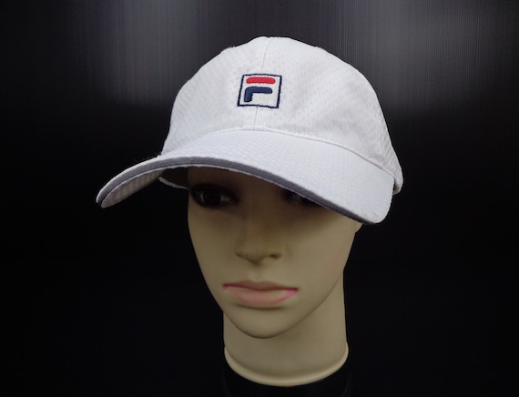 Cap fila store