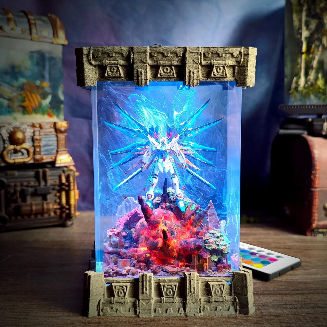 ZGMF-X20A Strike Freedom Gundam Resin Lamp Diorama Epoxy Lamp ...