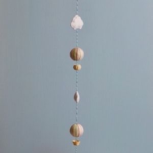 Vertical Nursery Garland, Hot Air Balloon Bunting, Children's Room ...