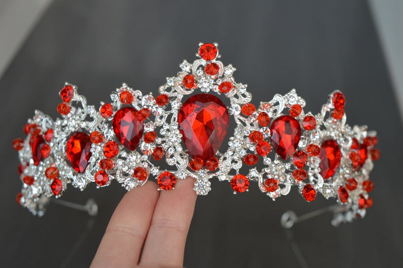 Red TiaraBridal TiaraWedding TiaraRoyal DiademProm. | Etsy
