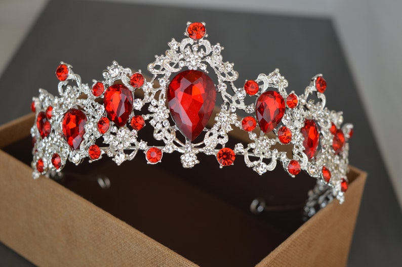 Red TiaraBridal TiaraWedding TiaraRoyal DiademProm. | Etsy