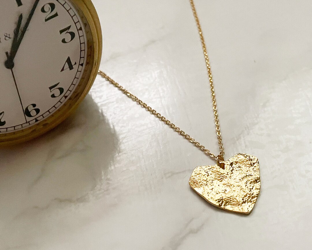 Hammered Heart Necklace, Cute Gold Necklace, Minimalist Necklaces, Gold ...