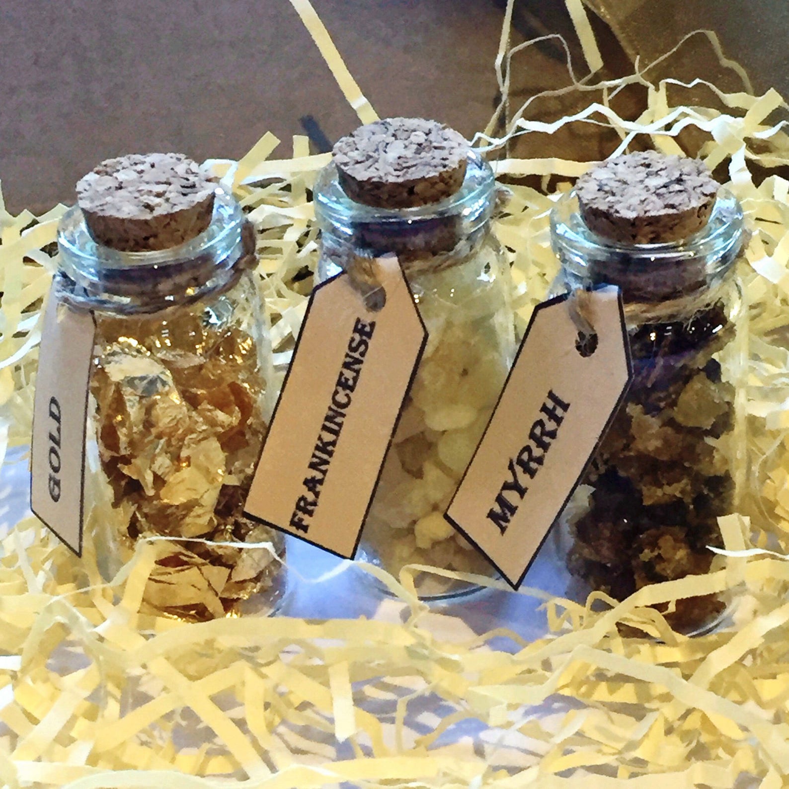 Gold Frankincense and Myrrh Christmas Gift Set, Frankincense Resin ...