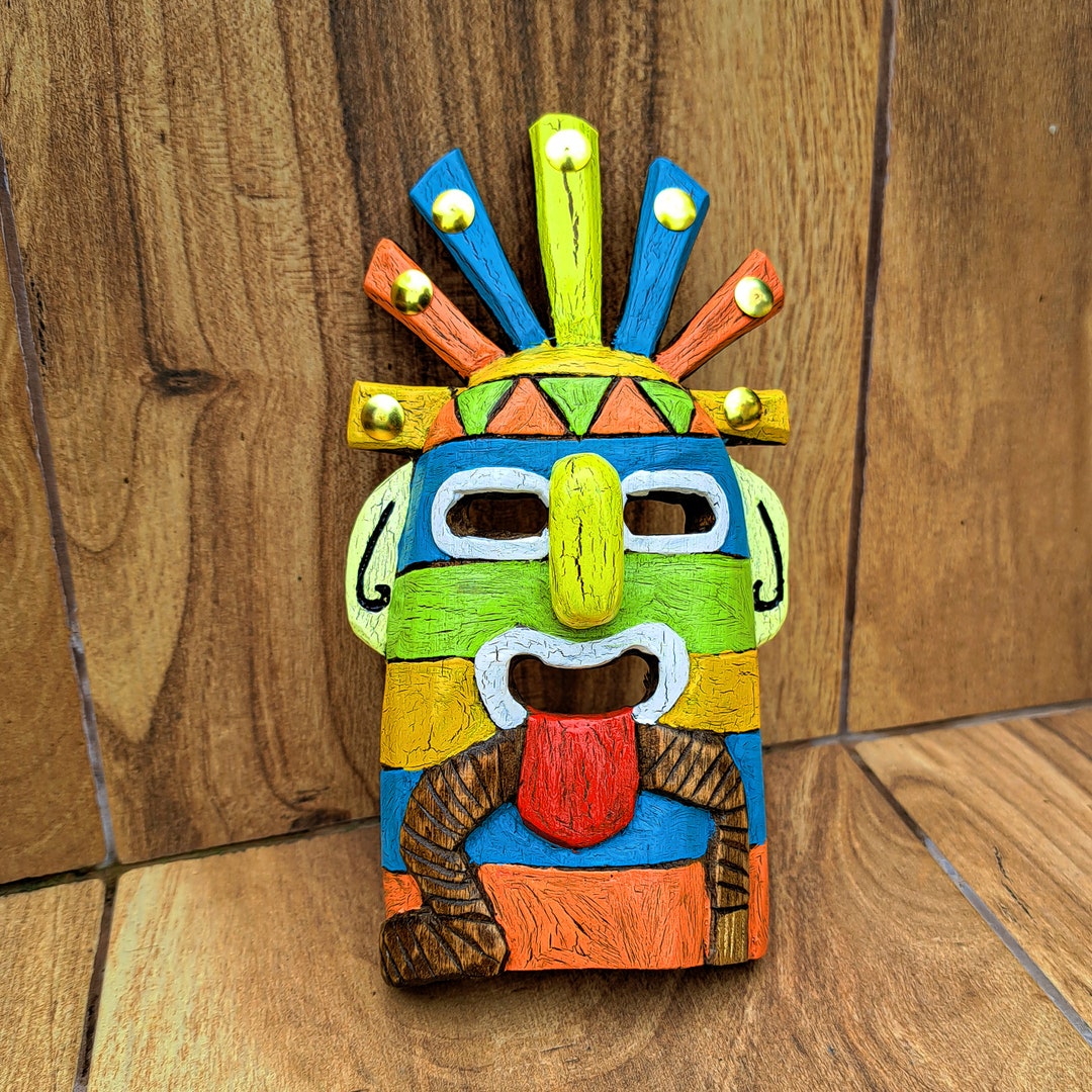 Mini South American Wooden Wall Hanging Mask Hanging Wood Décor ...