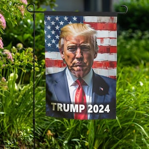 Trump 2024 Yard Flag, Vertical Yard Sign, Weather-resistant American ...