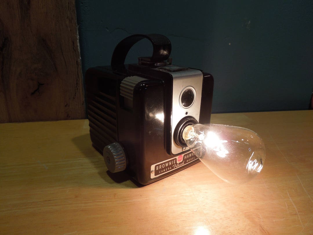 Vintage Kodak Brownie Hawkeye Lamp / Nightlight - Etsy
