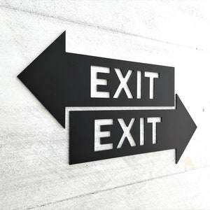 Directional Exit Sign. Exit Sign With Arrow. Arrow Signs. Business ...