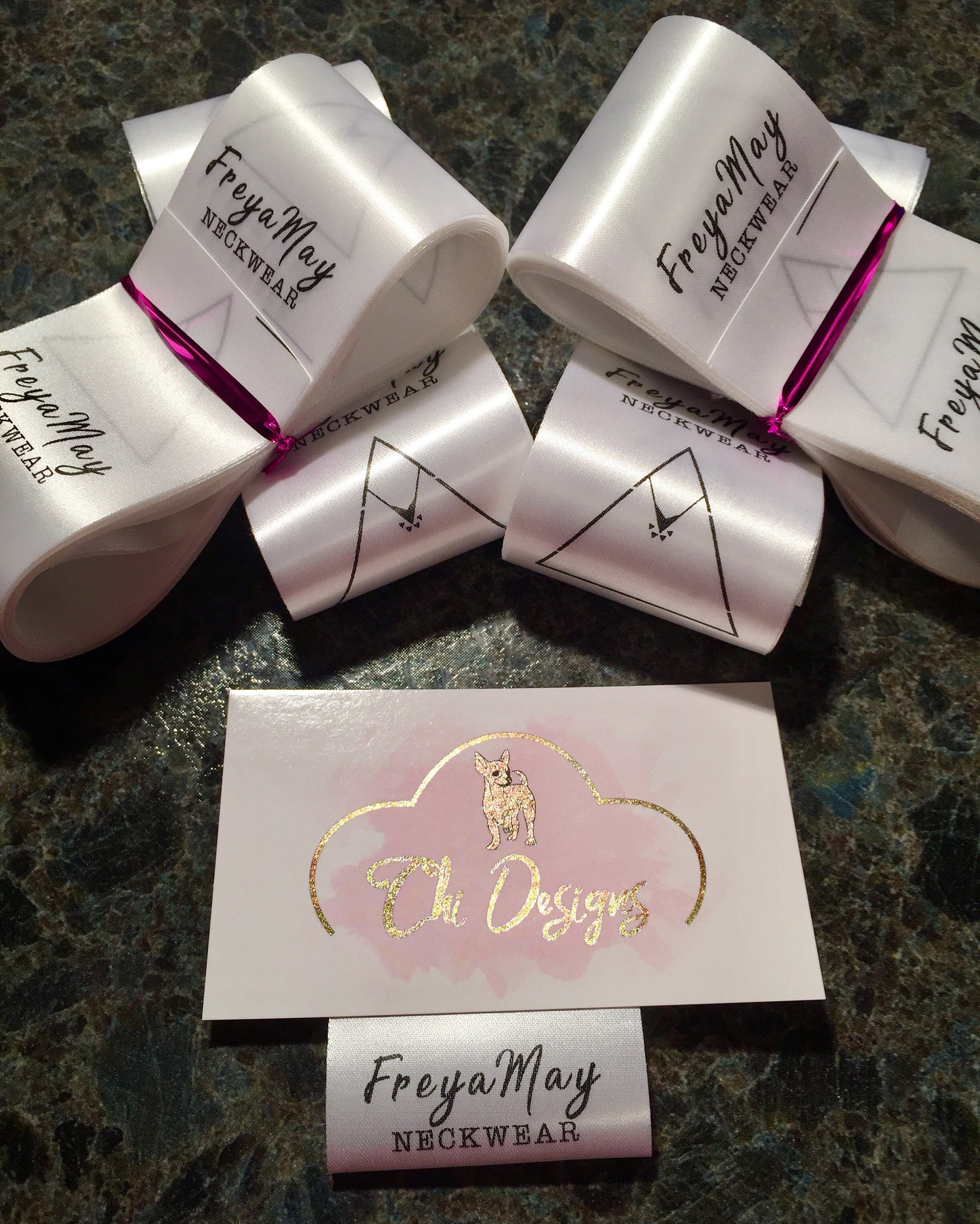 1 3/4 Inch Custom Logo Labels /44.45mm / Satin Logo Tags / - Etsy Canada