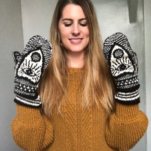 Ouija Mitten Digital Pattern, Ouija Planchette Knit Mitten Pattern ...