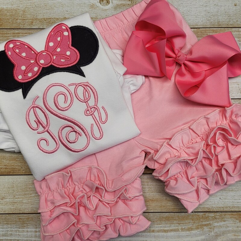 Minnie Monogram - Etsy