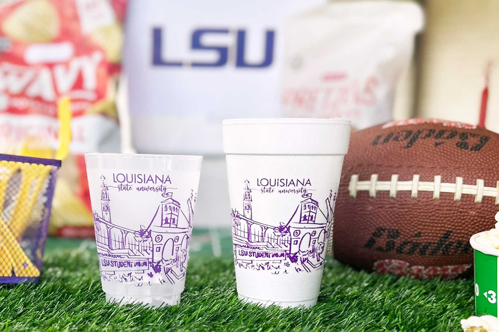 Styrofoam Cup 10 Pack {LSU Tigers-baton Rouge, Louisiana Campus Skyline ...