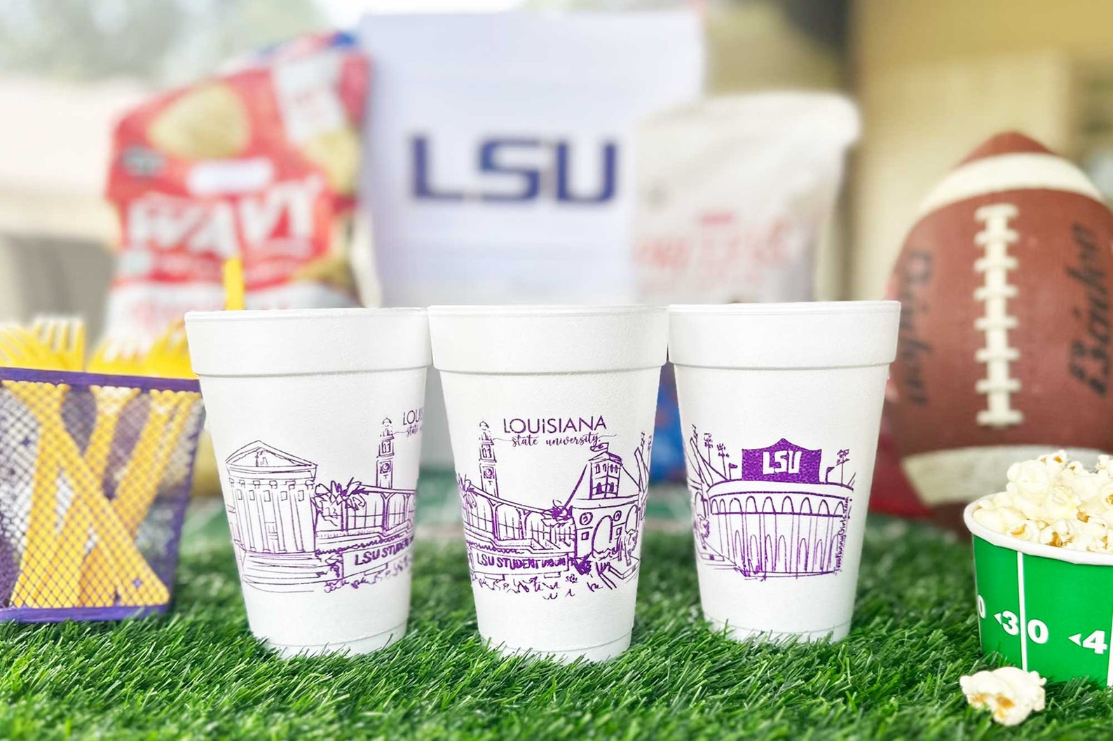 Styrofoam Cup 10 Pack {LSU Tigers-baton Rouge, Louisiana Campus Skyline ...
