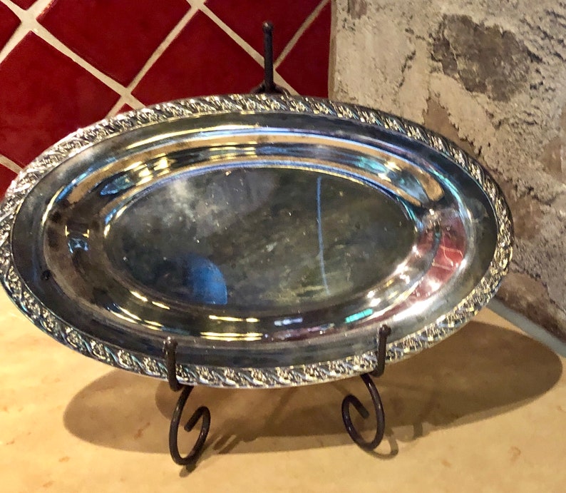 Small Oval International Silver Co. Serving Tray - Etsy