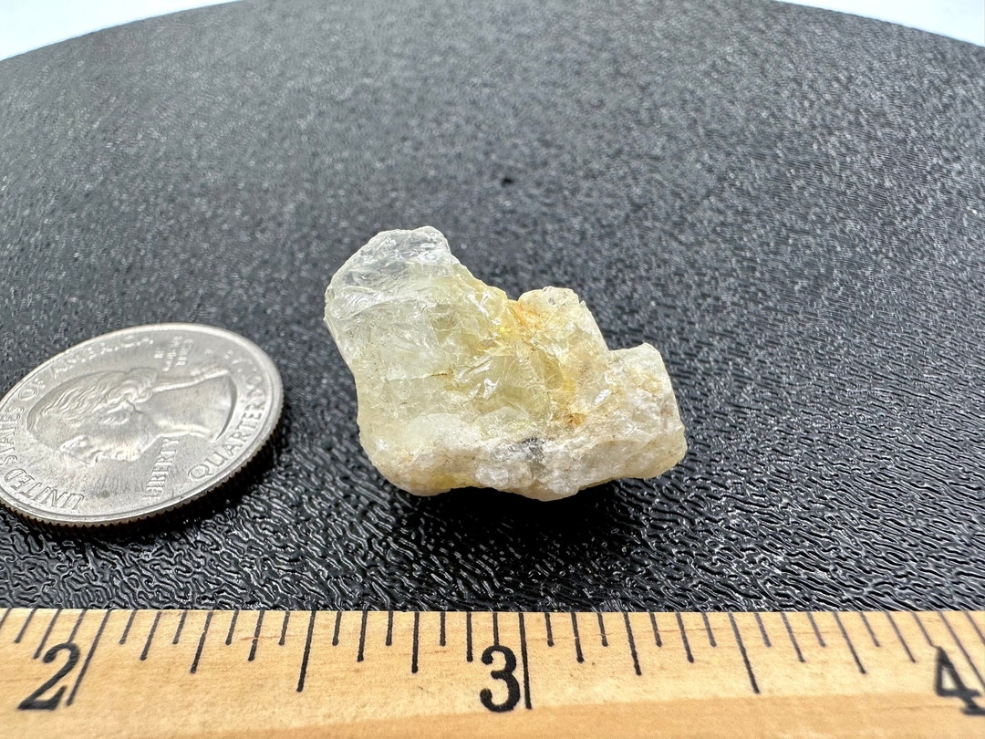 6.56 Gram Clear/white Petalite castorite Specimen - Etsy