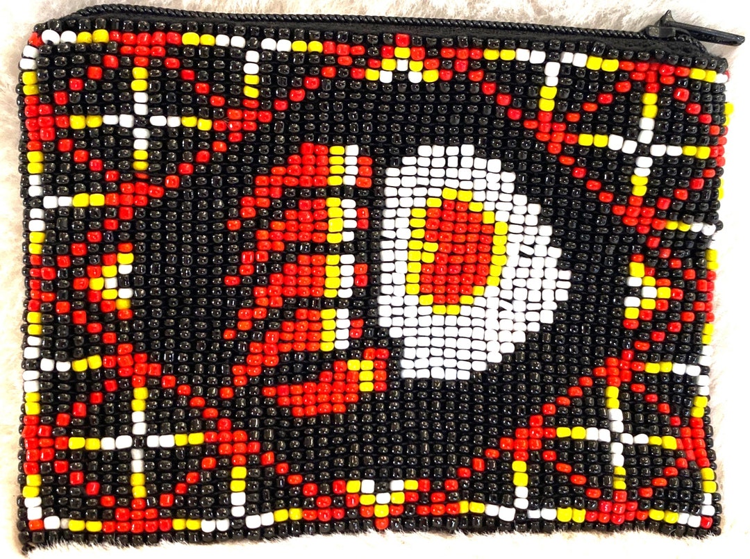 Anishinaabe First Nation Beaded ' Bear Paw' Coin Change Purse Eastern ...