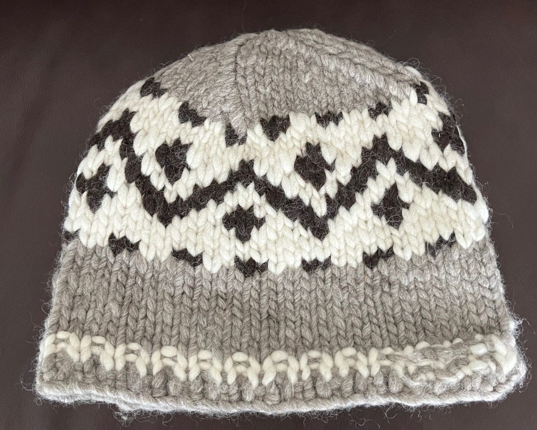 Coast Salish Cowichan First Nation 'form Line' Knit Adult Touque Winter ...