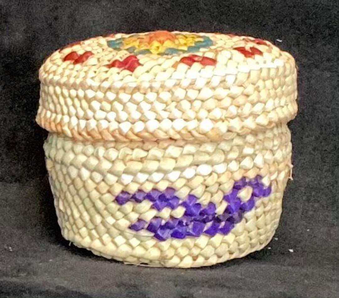 Nuu Chah Nulth First Nation 'seabird' Swamp Grass Cedar Woven Basket ...