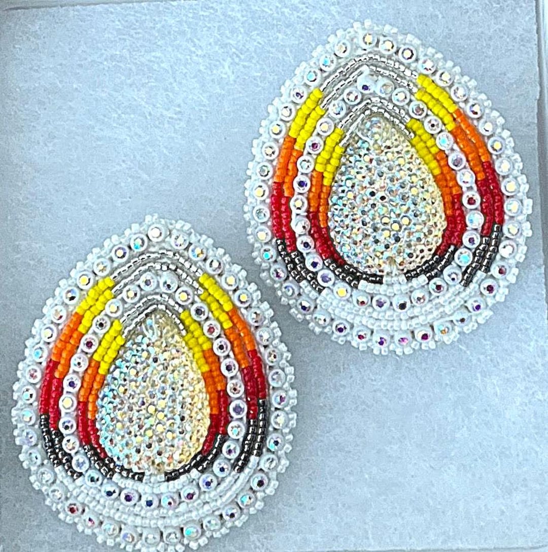 Cree First Nations Hand Beaded White 'teardrop' Earrings Great Plains ...