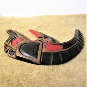 Nuu Chah Nulth First Nation 'hummingbird in Flight' Carving Pacific ...