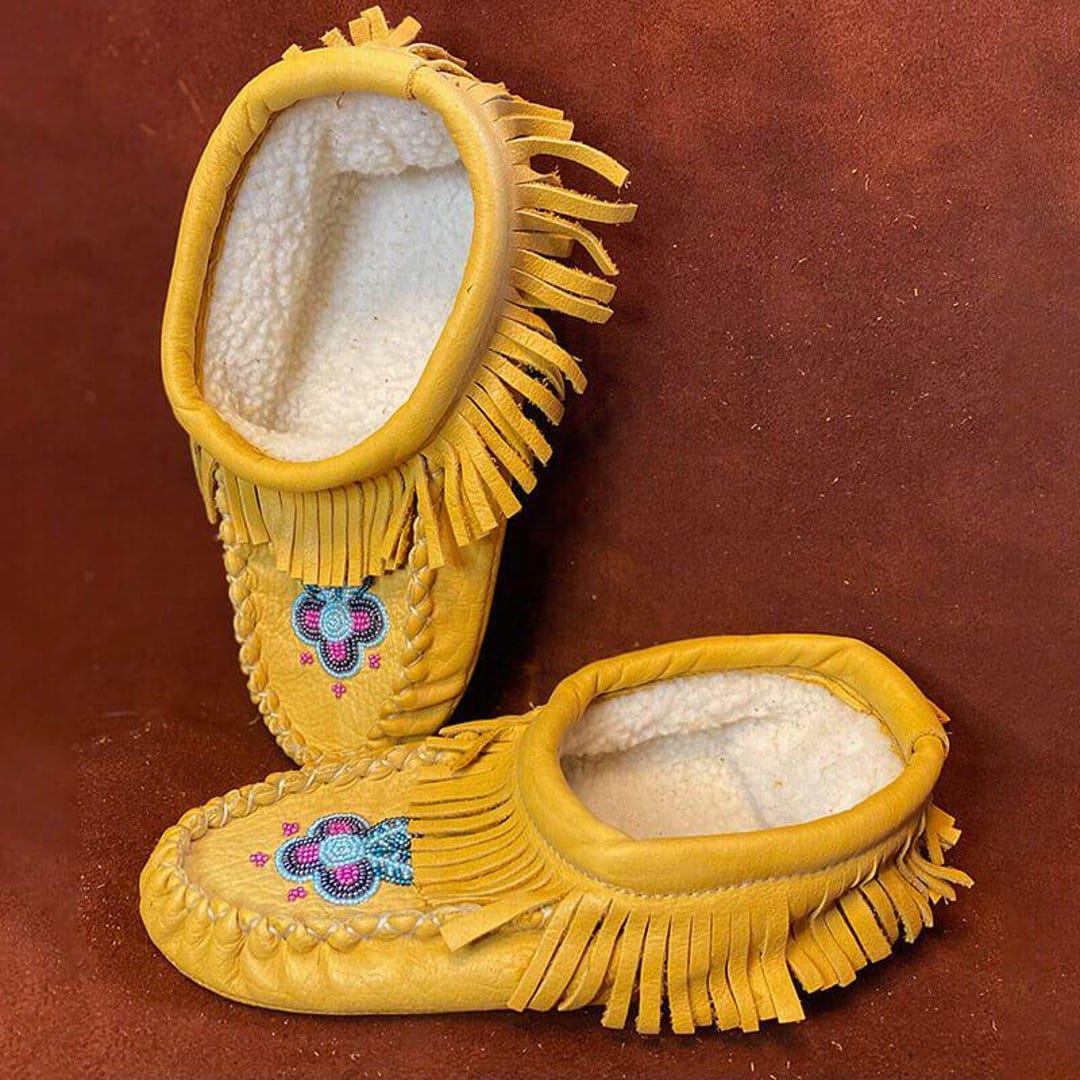 Cree First Nation Ladies Handmade Leather Hide Tan 'flower' Moccasins ...
