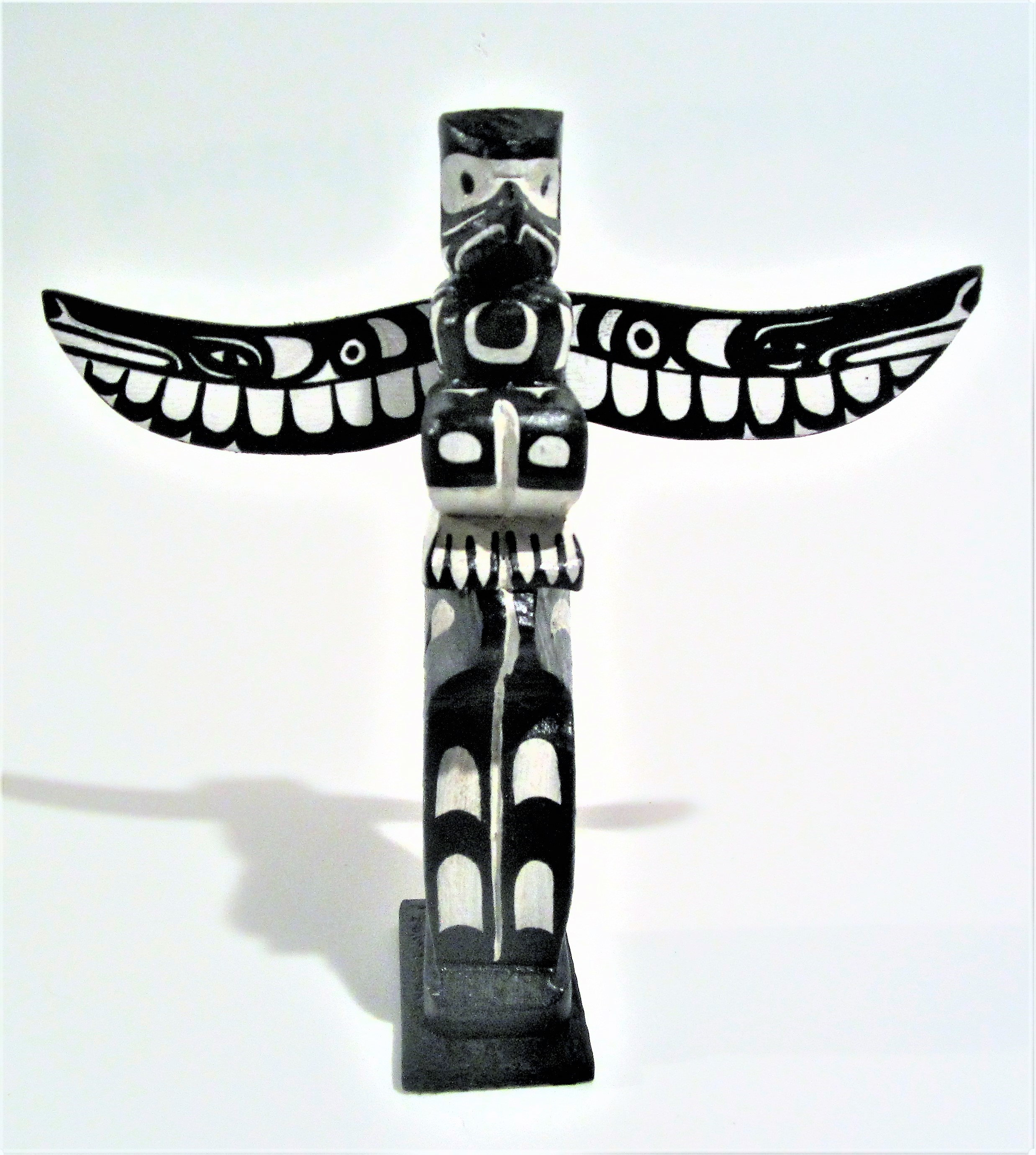 Kwakiutl First Nation ''wolf & Owl'' Cedar Wood Totem Pole Carving ...