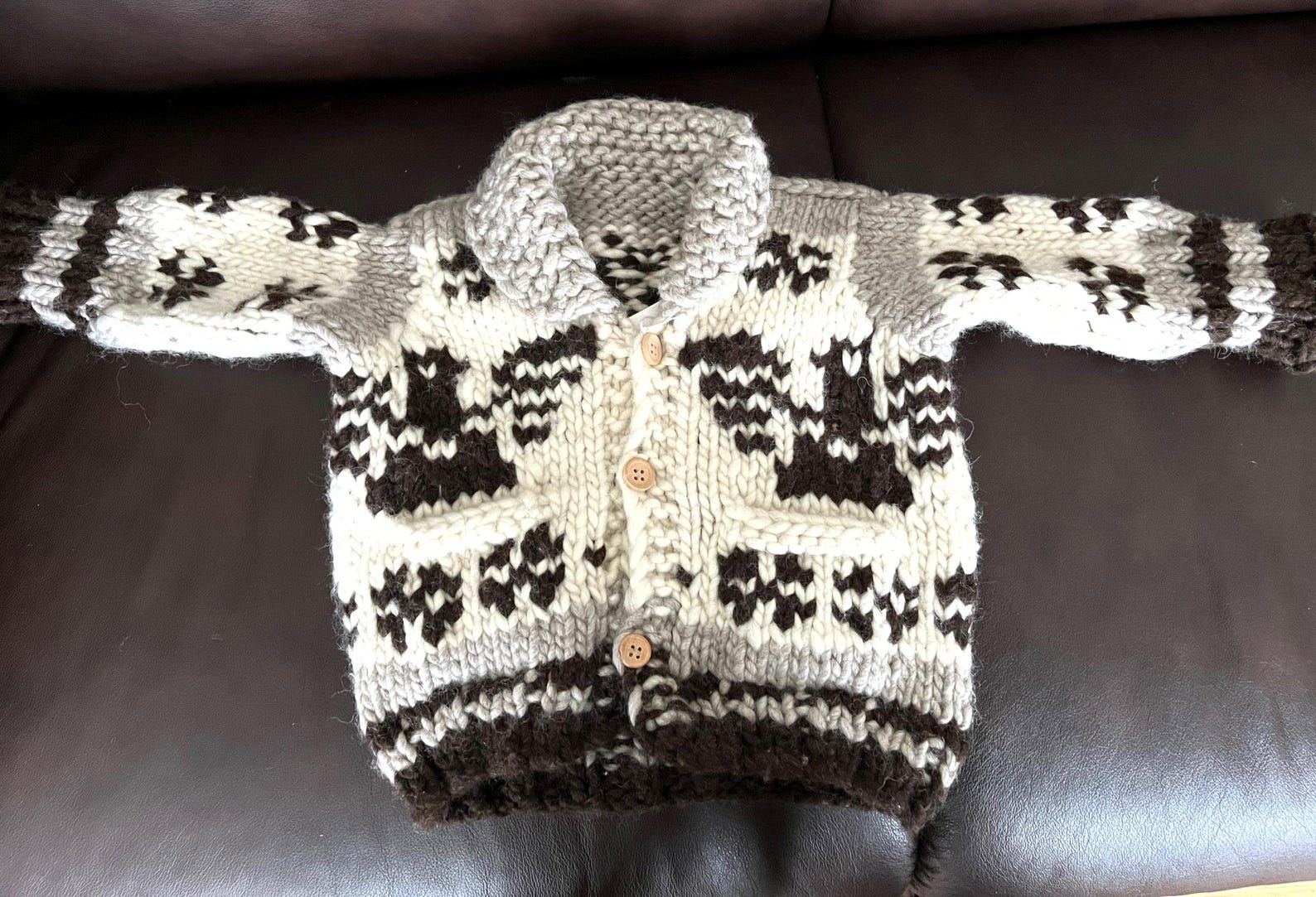 Coast Salish Cowichan First Nation 'eagle' Knit Child Winter Sweater ...