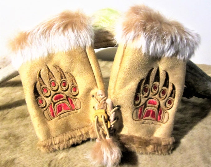Coast Salish First Nation 'bear Paw' Fingerless - Etsy