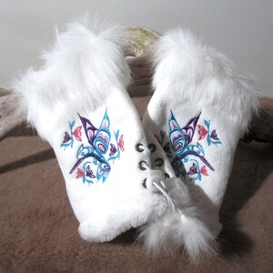 Coast Salish First Nation 'flying Hummingbird' Fingerless Texting ...